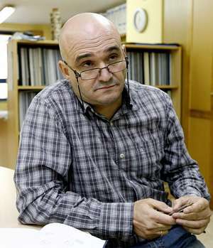 Luis Llaneza: «El lobo en Galicia no es una especie en peligro de ...
